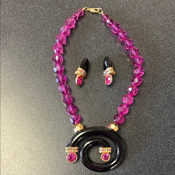 Rhea | Jewelry | Unique Rare Vintage Rhea Necklace Earrings Costume ...